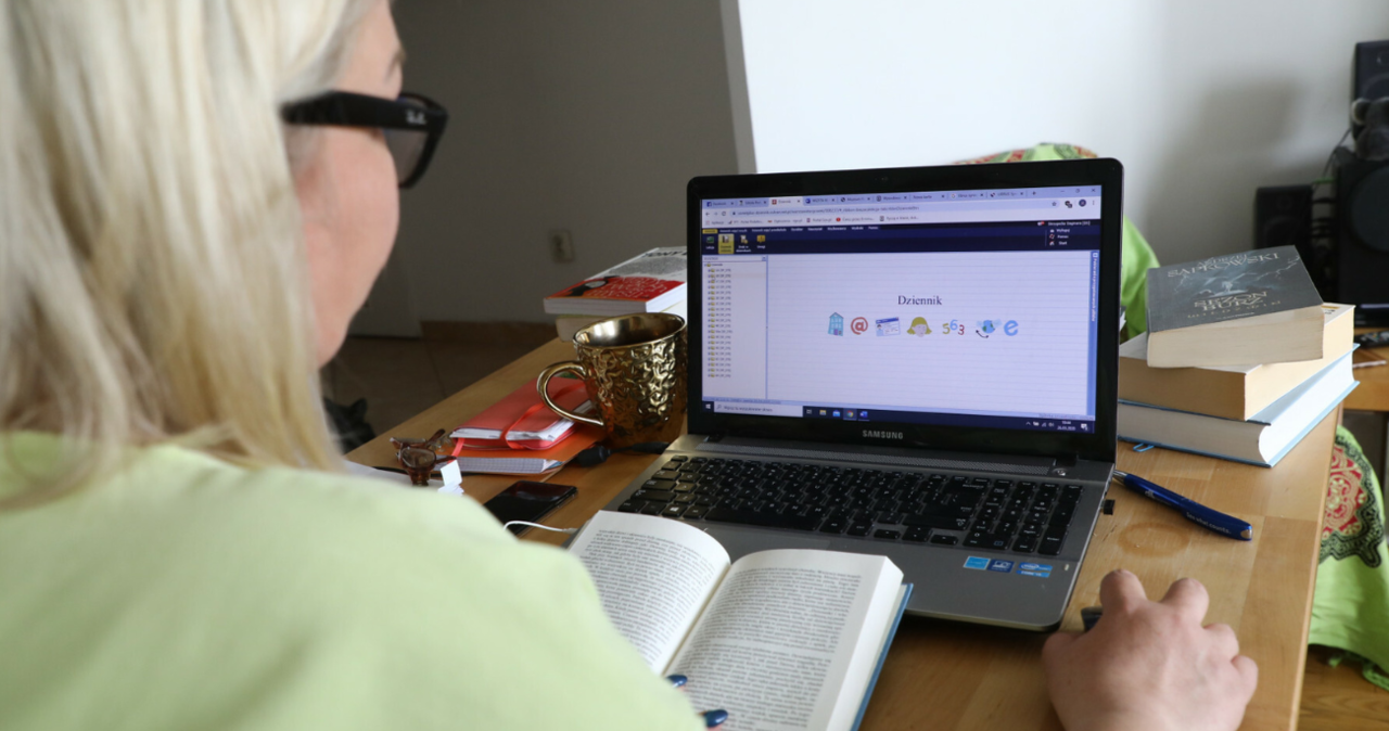 Wszystko, co trzeba wiedzieć, o e-dziennikach. Jakie są ich wady i zalety? - Bryk.pl